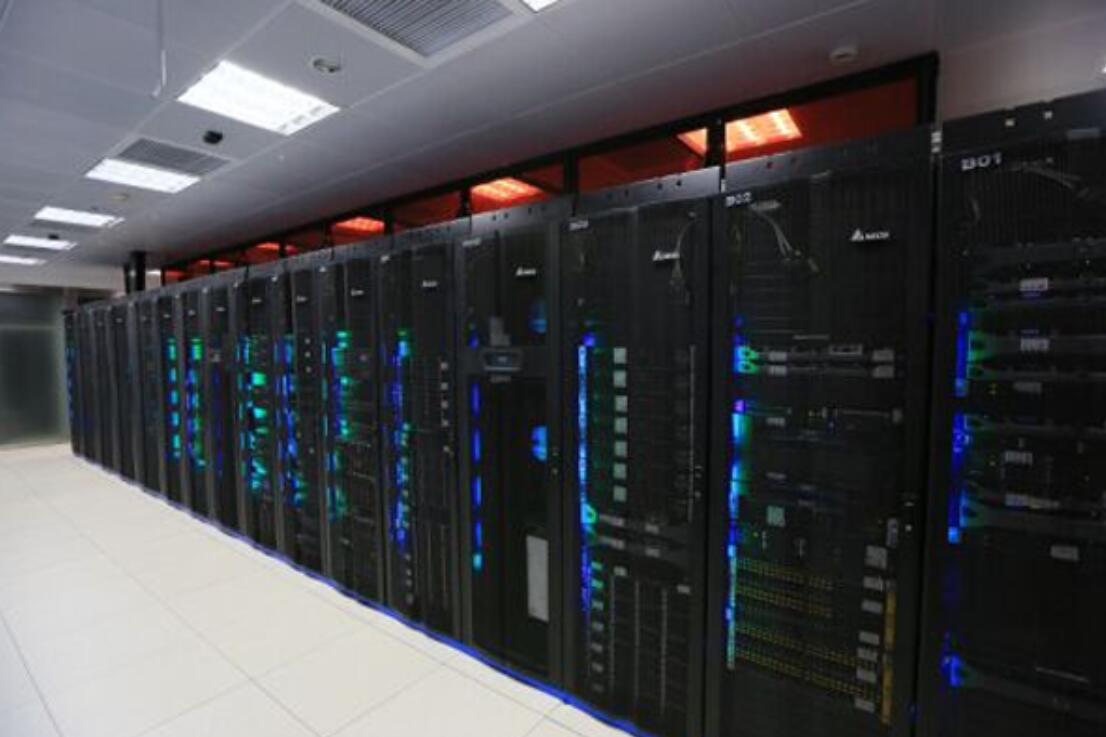 Why should the cold and hot aisles be designed in the computer room ...